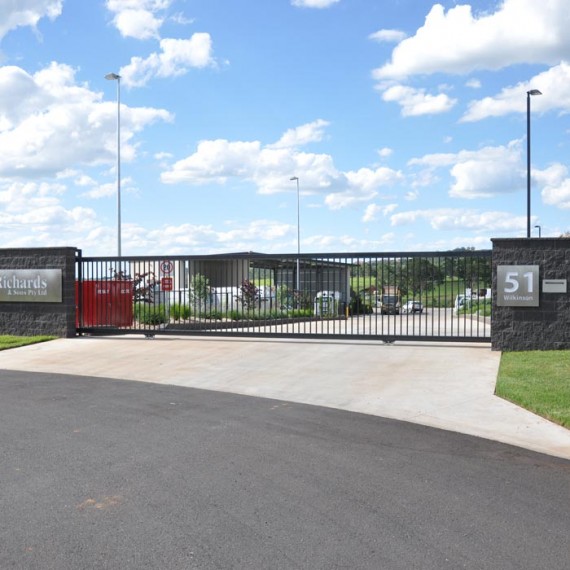 Sliding Gate - Jagfence